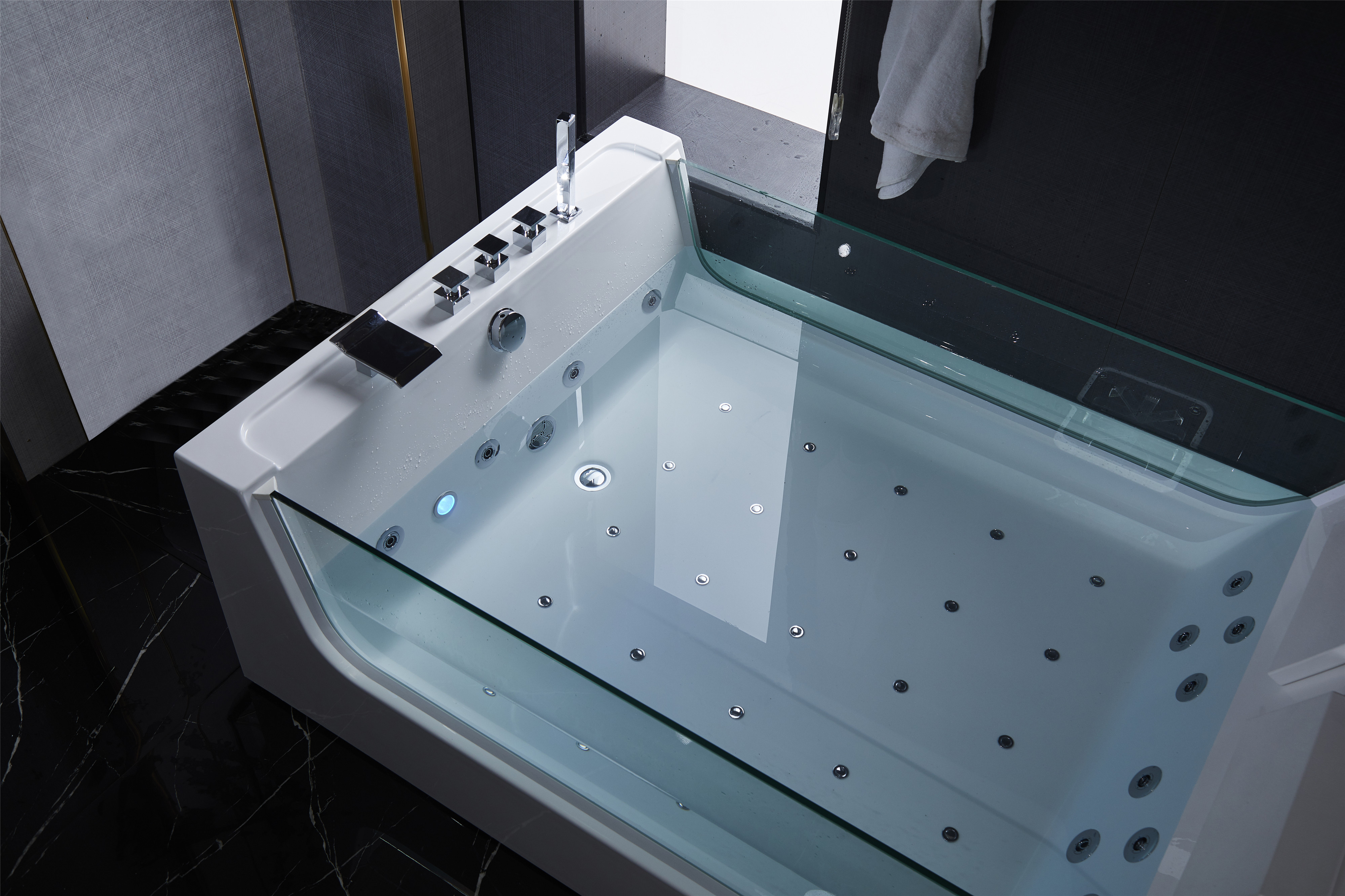 Whirlpool Badewanne Bellagio | Arrigato GmbH